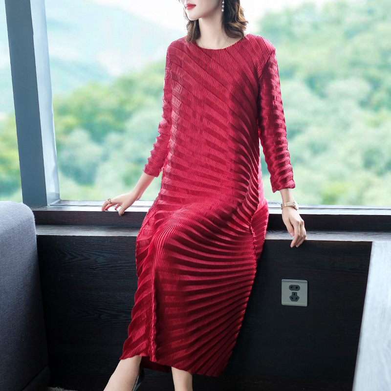 Pleated Large Dress New Long Sleeve Loose Belly Covered Dress In Autumn ...